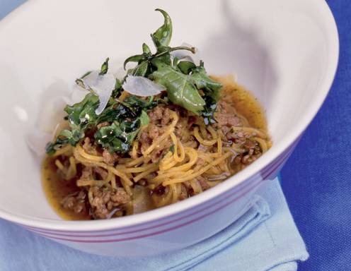 Linguine mit Kalbsragout und Rucola Rezept - ichkoche.at