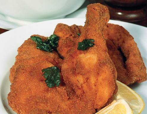 Traditionelles Backhendl - Knusprig und saftig - ichkoche.at