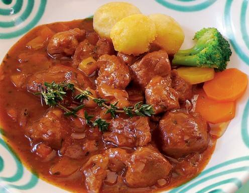 Fiakergulasch Rezept - ichkoche.at