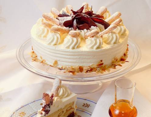 Klassische Malakofftorte - Einfaches Rezept ohne Backen - ichkoche.at