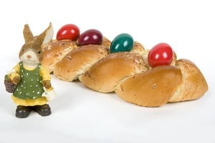 Saftiger Osterstriezel Rezept - ichkoche.at