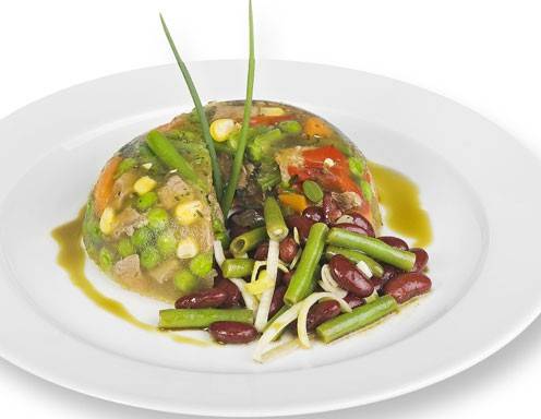 Pikante Sulz mit Rindfleisch und roten Bohnen Rezept - ichkoche.at