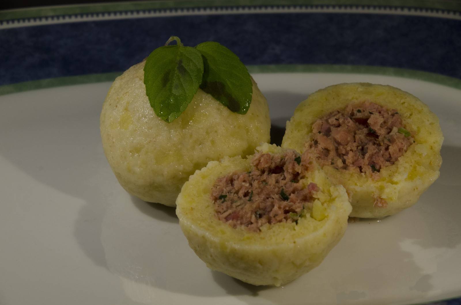 Hascheeknödel Rezept - ichkoche.at