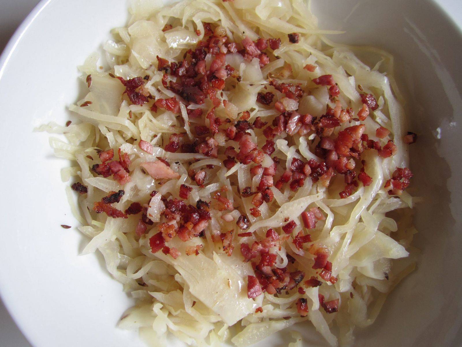 Krautsalat warm Rezept - ichkoche.ch