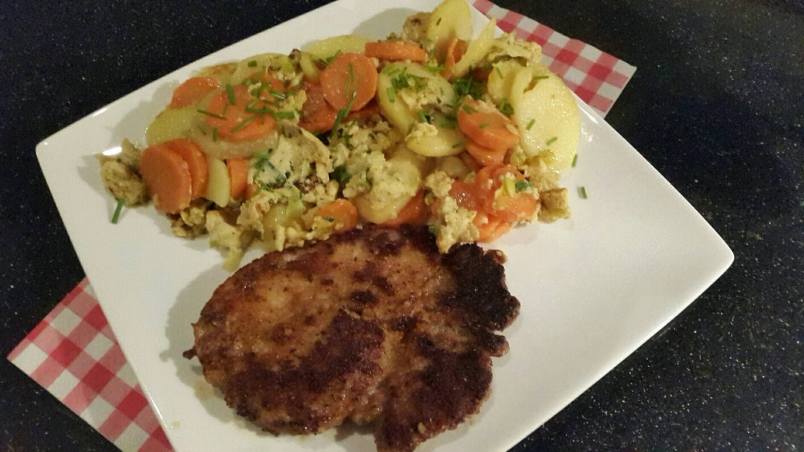 Röstkartoffeln mit Eierspeis Rezept - ichkoche.ch