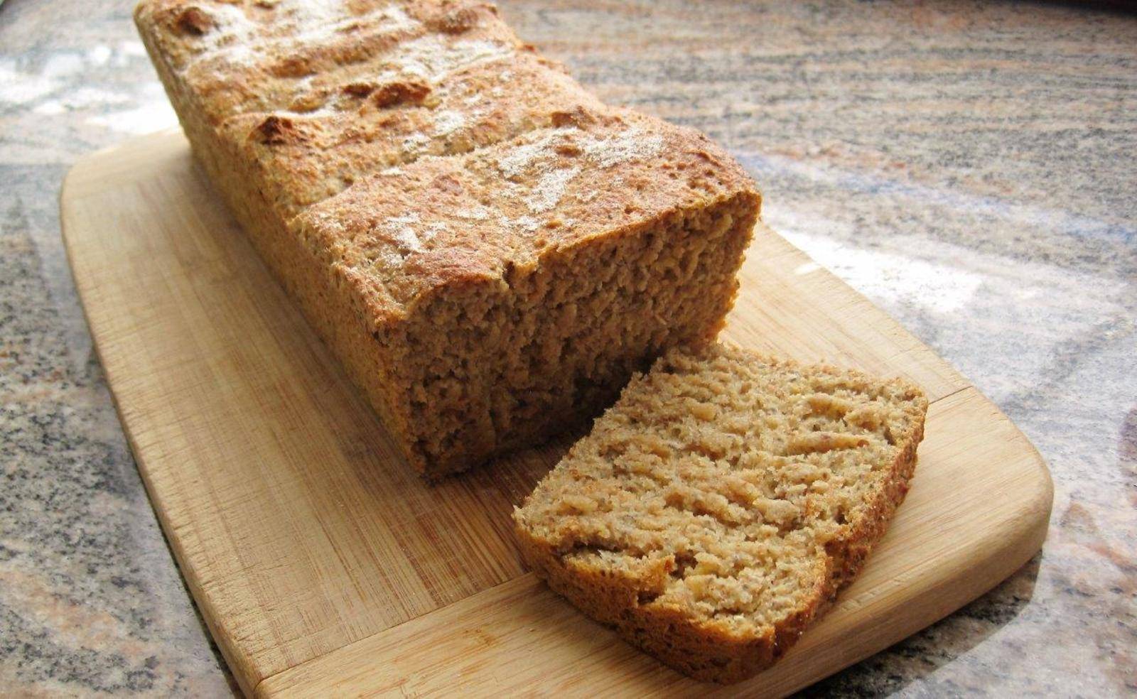 Topfen-Chia-Brot Rezept - ichkoche.de