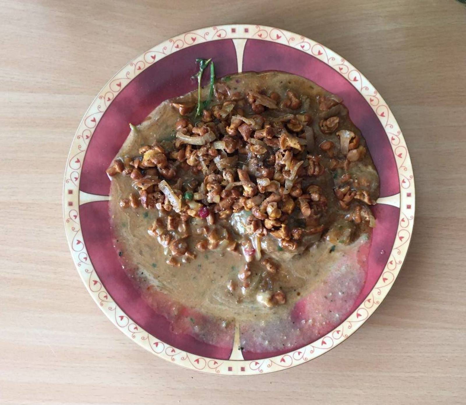 Saftfleisch mit Eierschwammerl Rezept - ichkoche.de