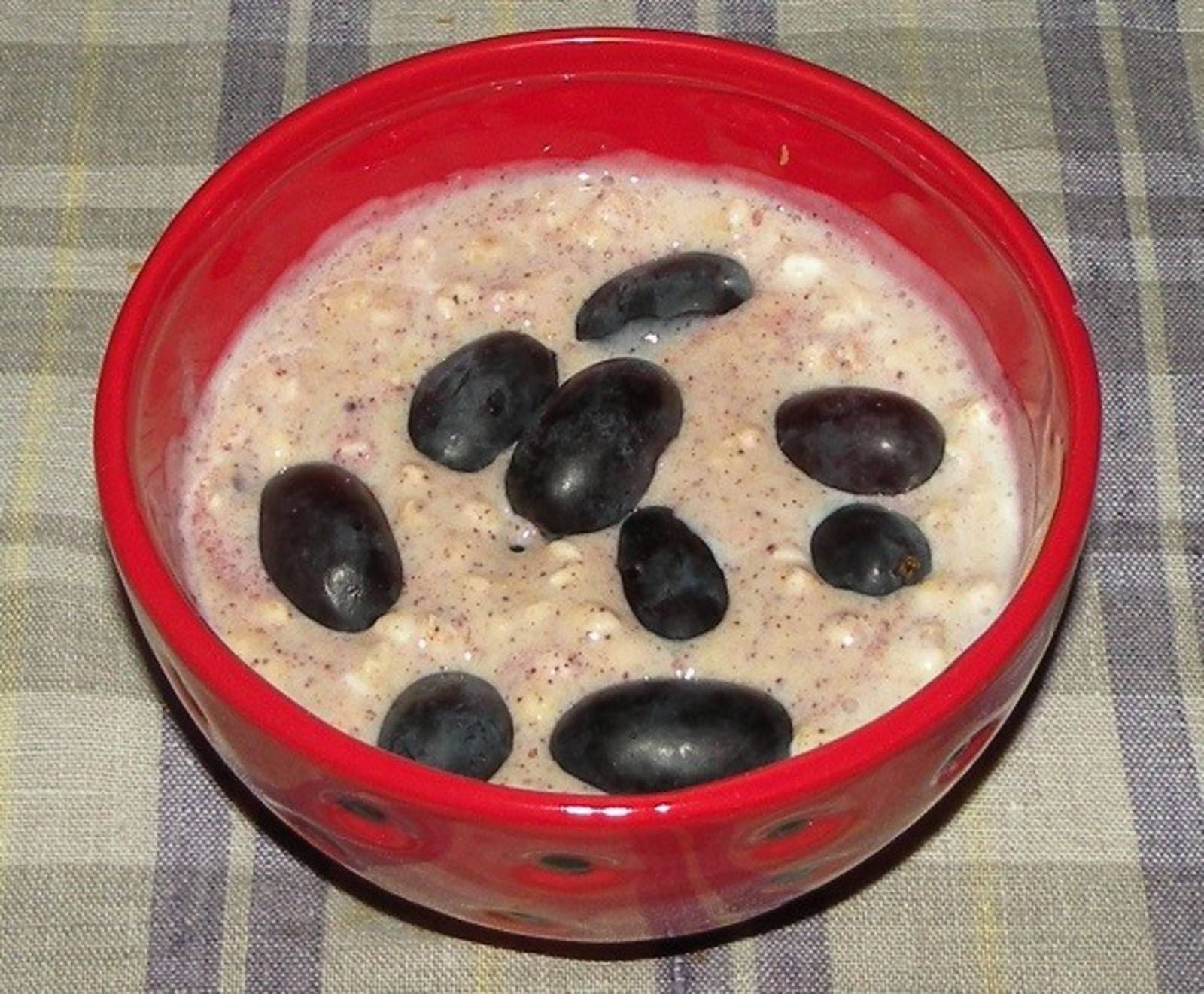 Joghurt mit Amaranthpops Rezept - ichkoche.ch