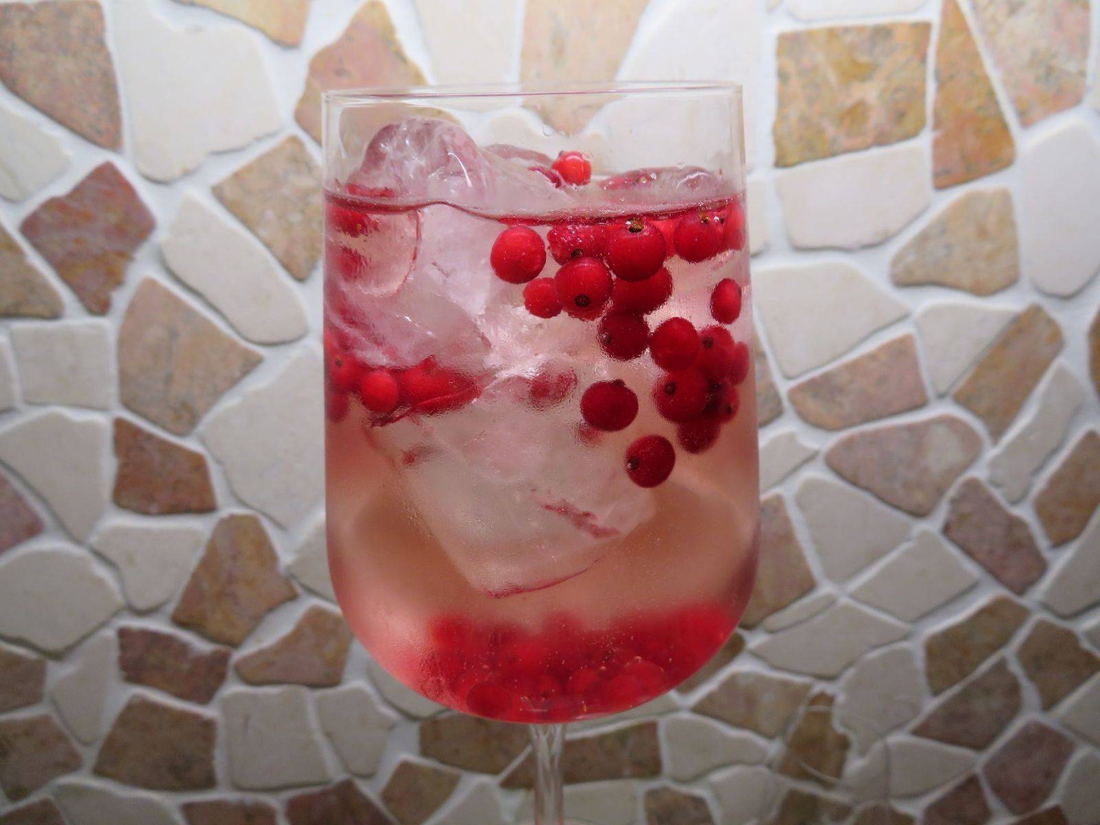 Lillet Russian Berry Rezept - ichkoche.ch