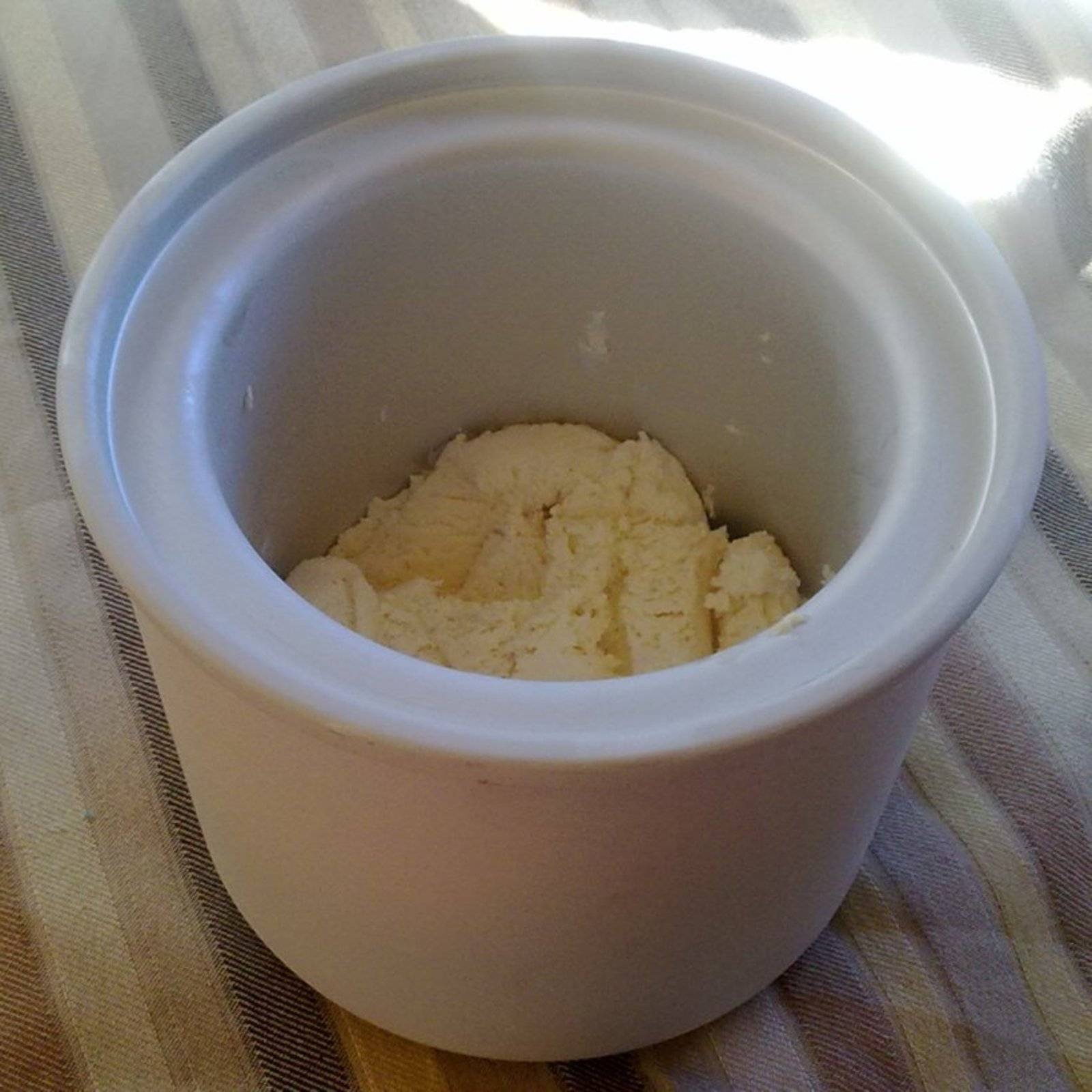 Eiscreme Grundrezept - ichkoche.de