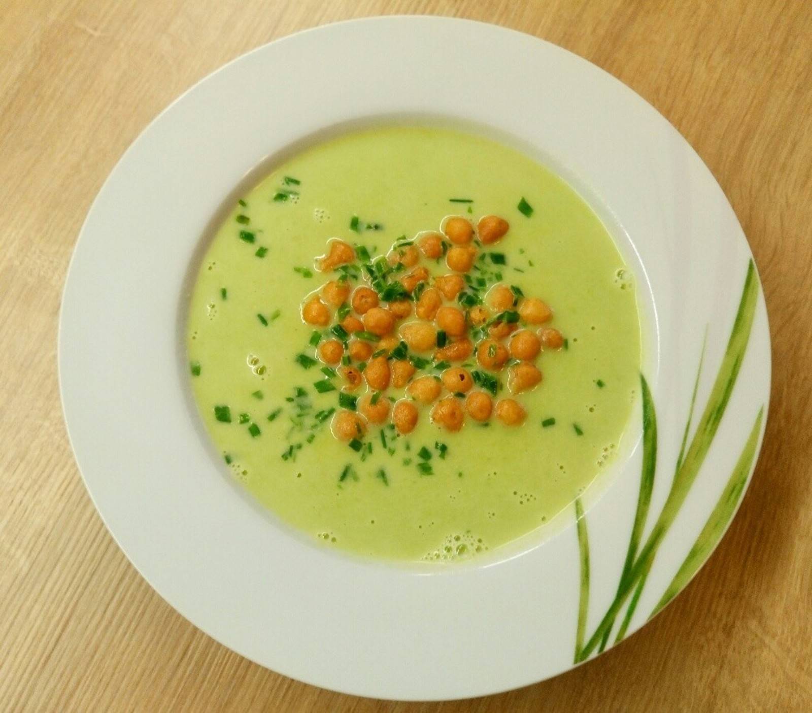 Erbsen-Lauchcremesüppchen Rezept - ichkoche.de
