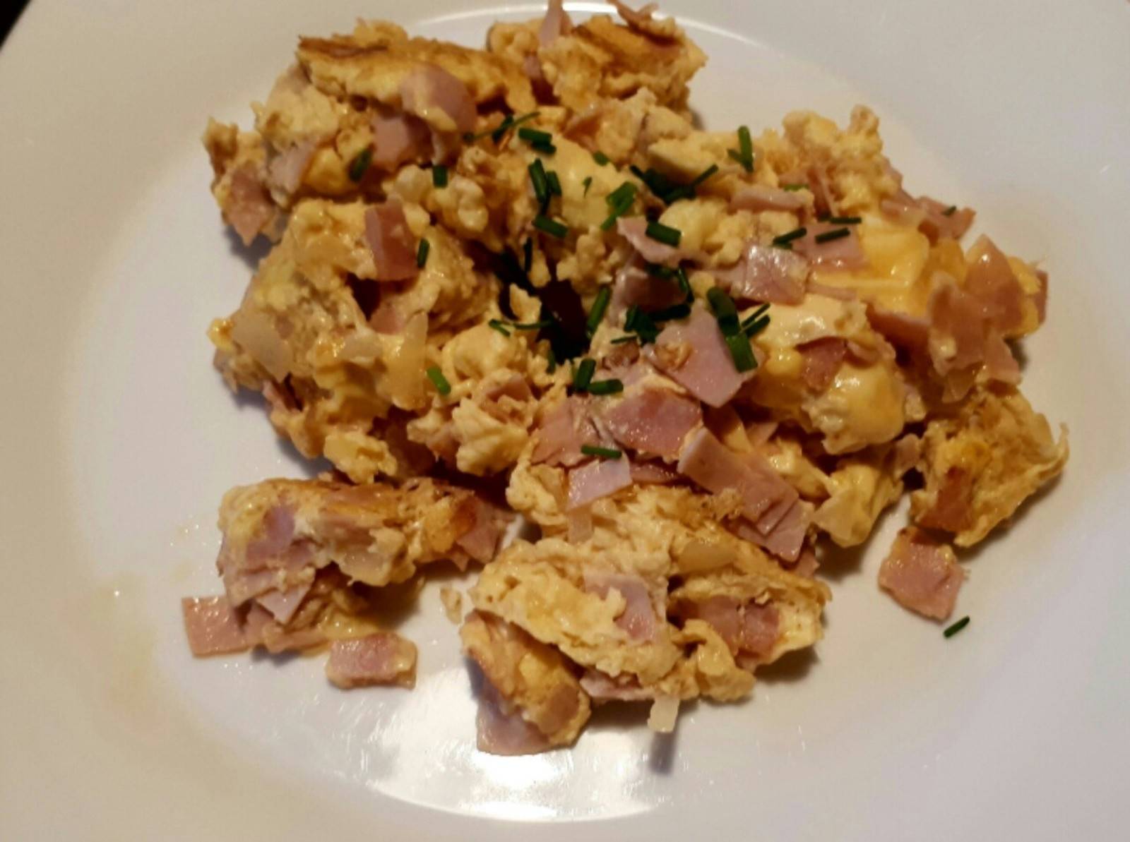Eierspeis mit Schinken Rezept - ichkoche.de