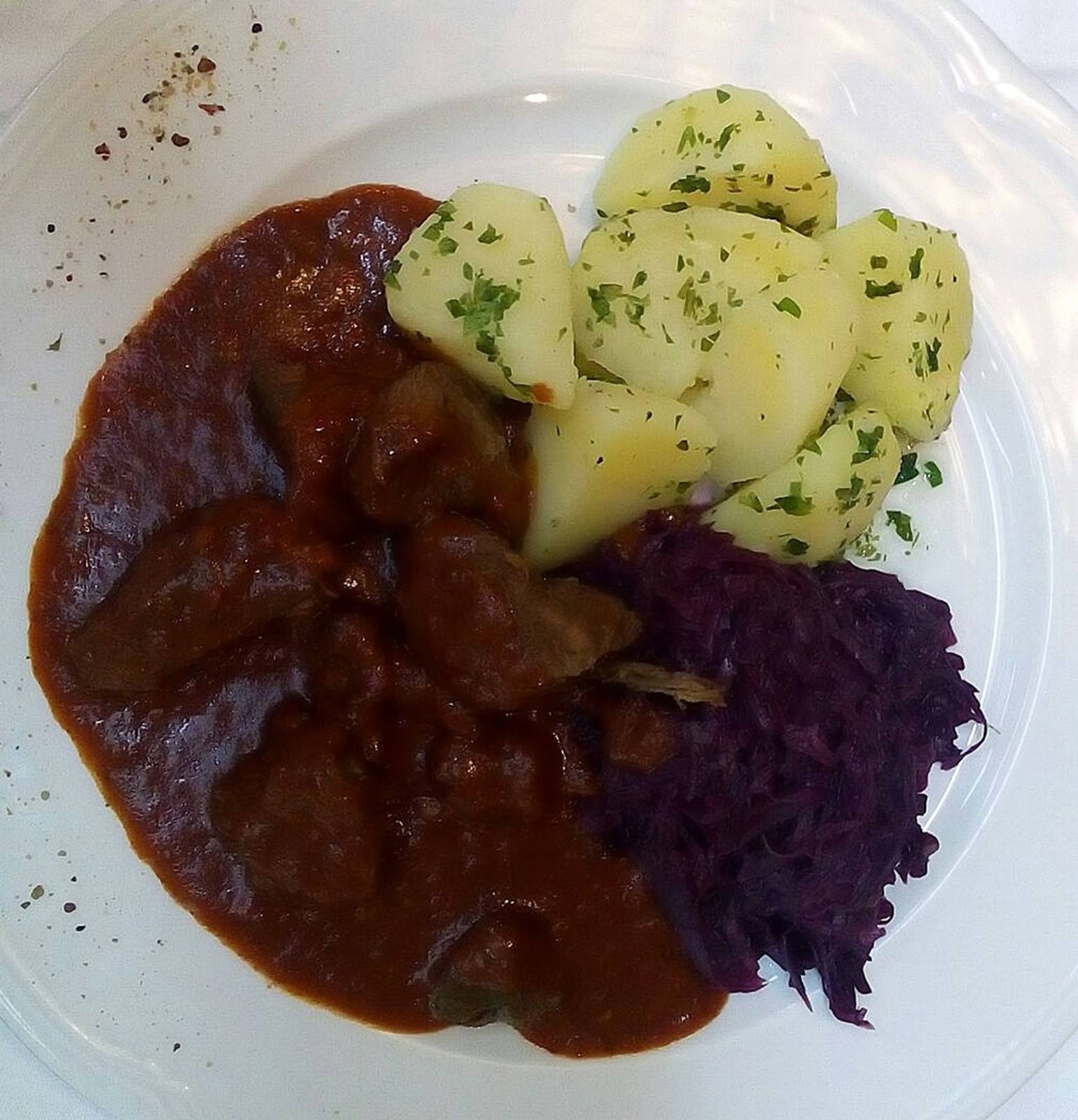 Rehgulasch Rezept - ichkoche.de
