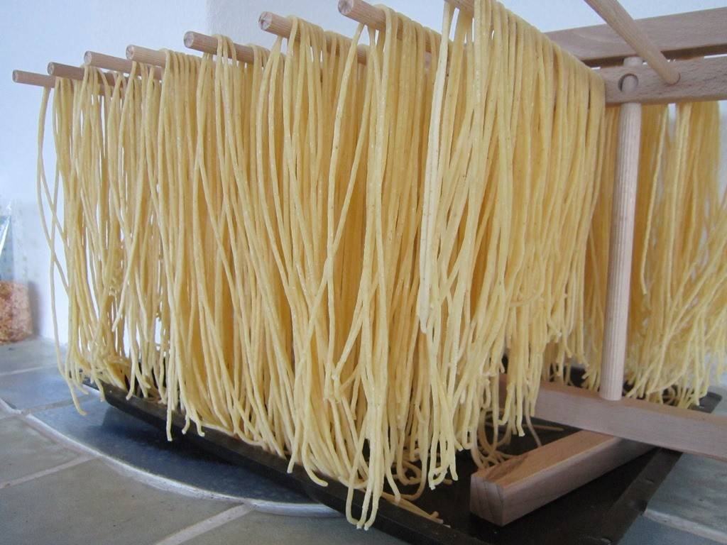 Hartweizen-Spaghetti mit Ei Rezept - ichkoche.de