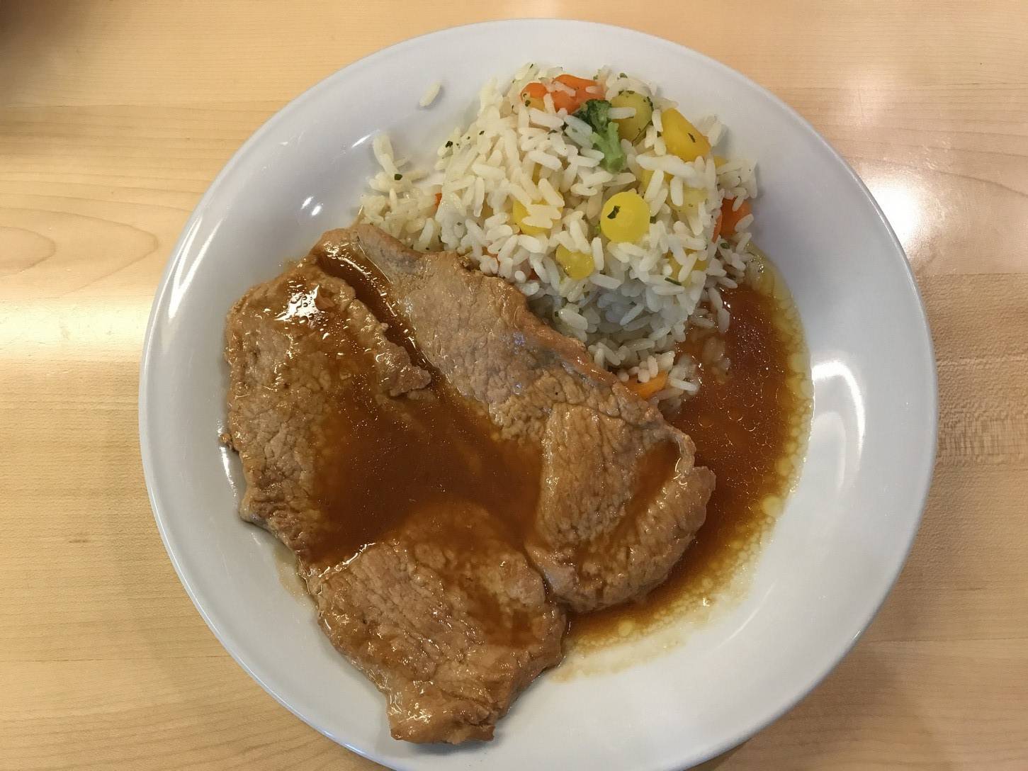 Naturschnitzerl mit Gemüsereis Rezept - ichkoche.de