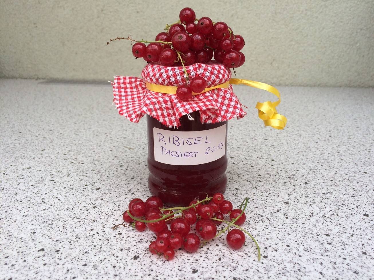 Ribiselmarmelade passiert Rezept - ichkoche.at