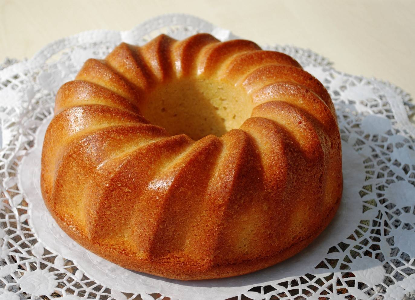 Apfelmost-Guglhupf Rezept - ichkoche.de