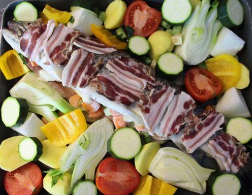 Forelle aus dem Backrohr Rezept - ichkoche.de