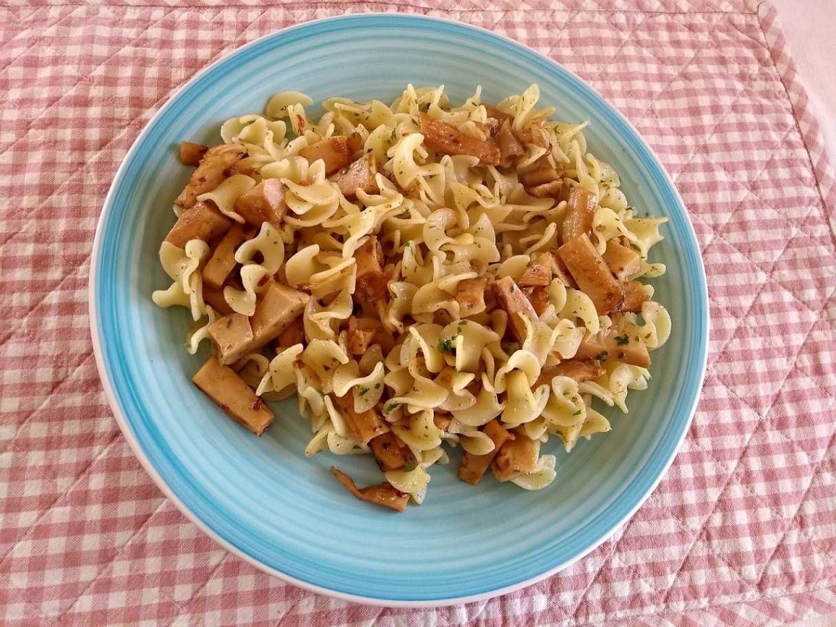 Vegane Filetstücke mit Fleckerl Rezept - ichkoche.ch