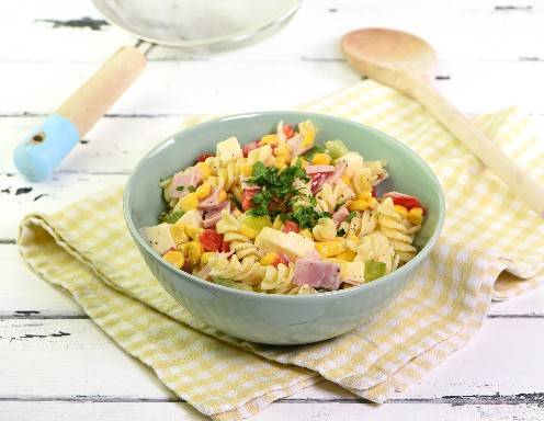 Klassischer Nudelsalat – Einfaches Rezept für jede Gelegenheit ...