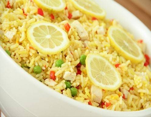 Safran-Reis-Salat mit Hühnerbrust aus dem Dampfgarer Rezept - ichkoche.de