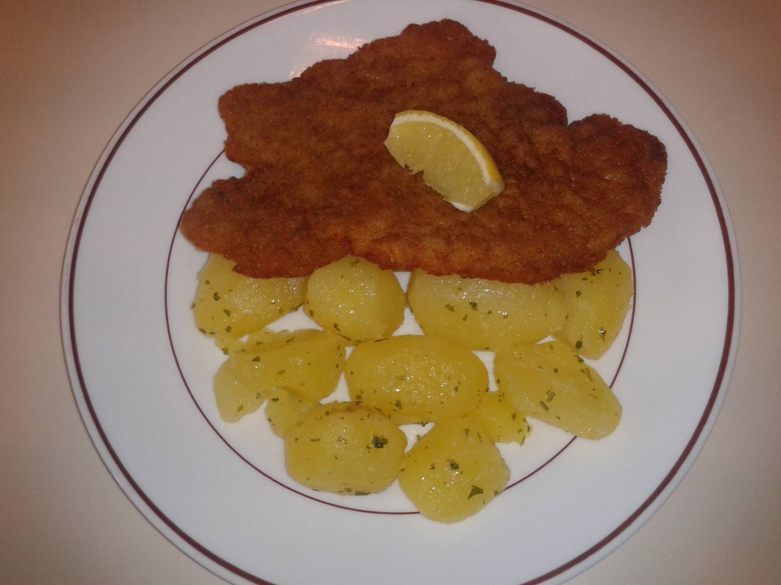 Wiener Schnitzel vom Kalb Rezept - ichkoche.de