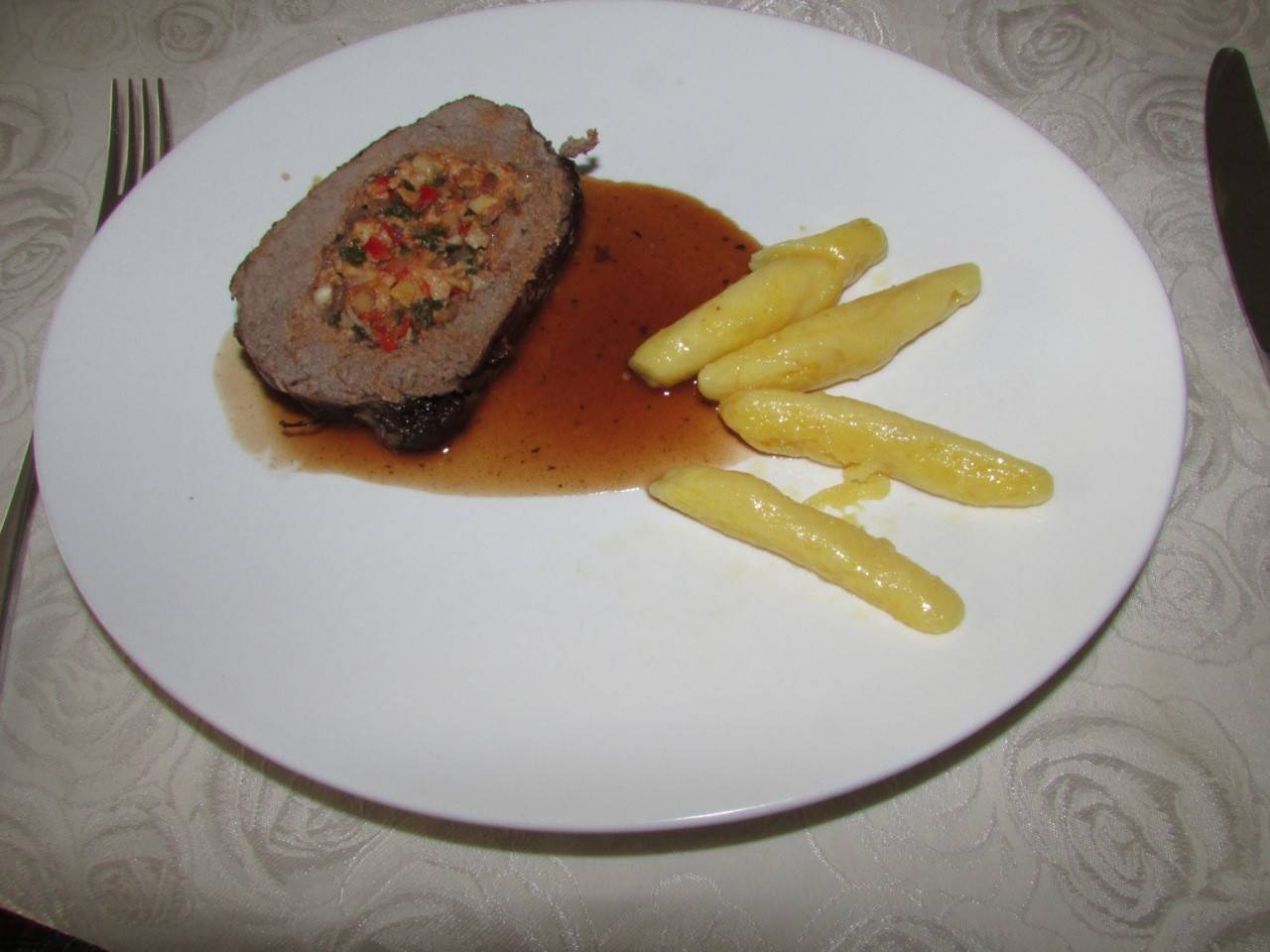 Gefülltes Kalbsfilet Rezept - ichkoche.at