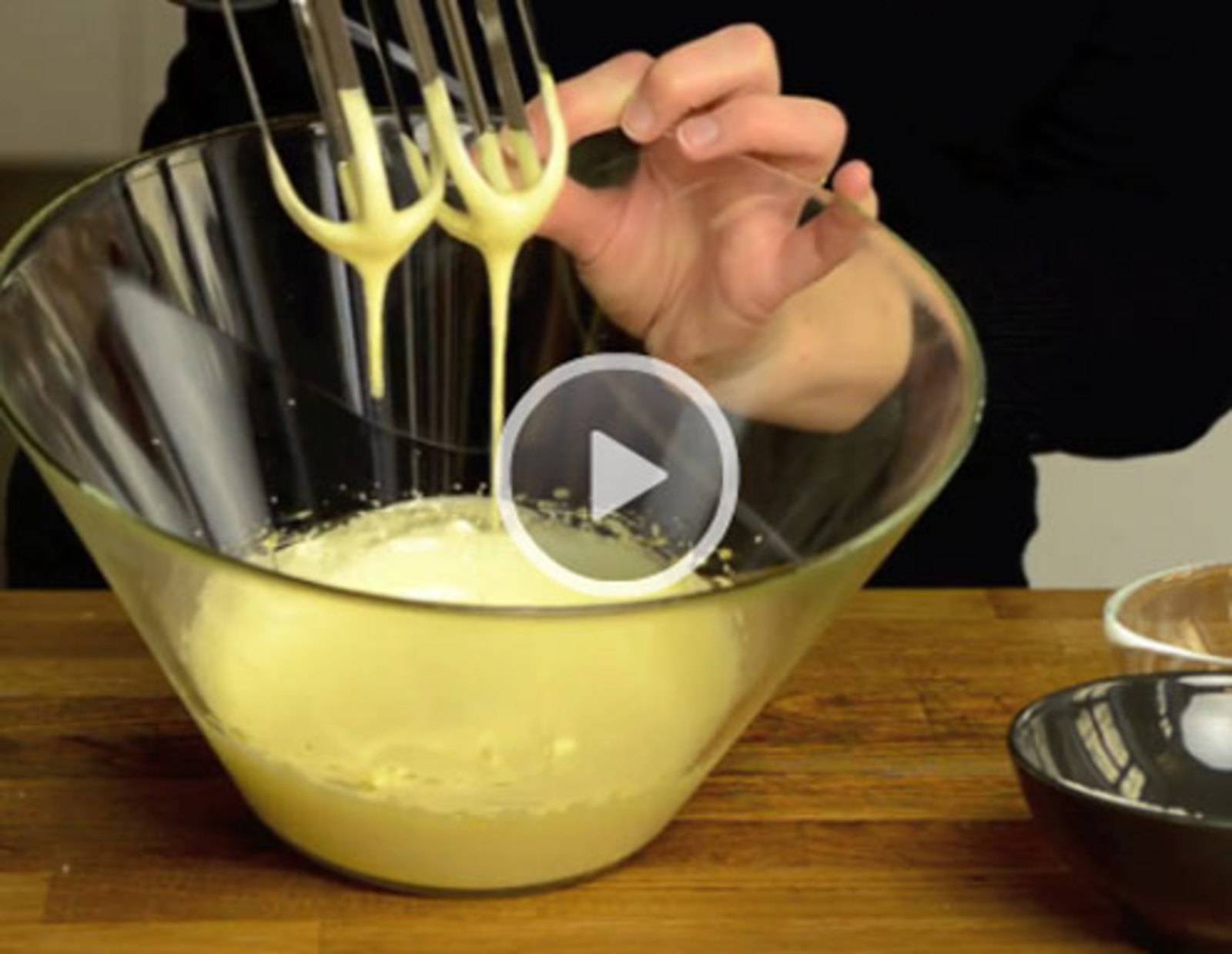 Video - Eigelb cremig schlagen - ichkoche.at