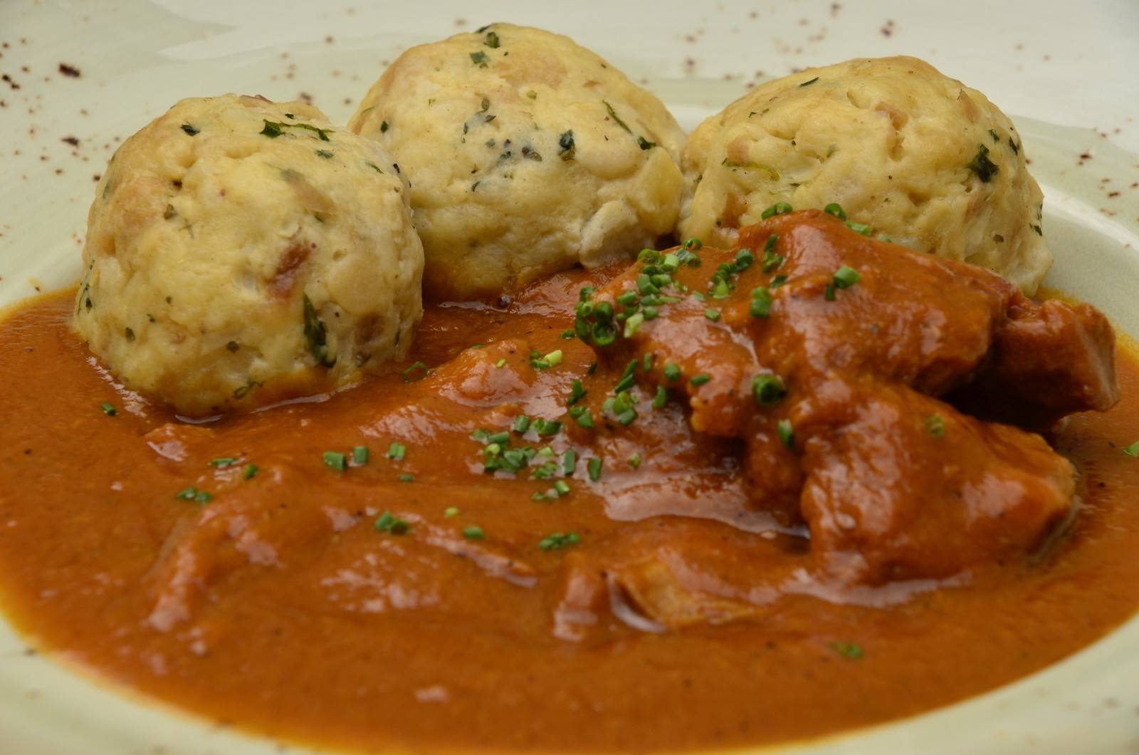 Kalbsgulasch Rezept - ichkoche