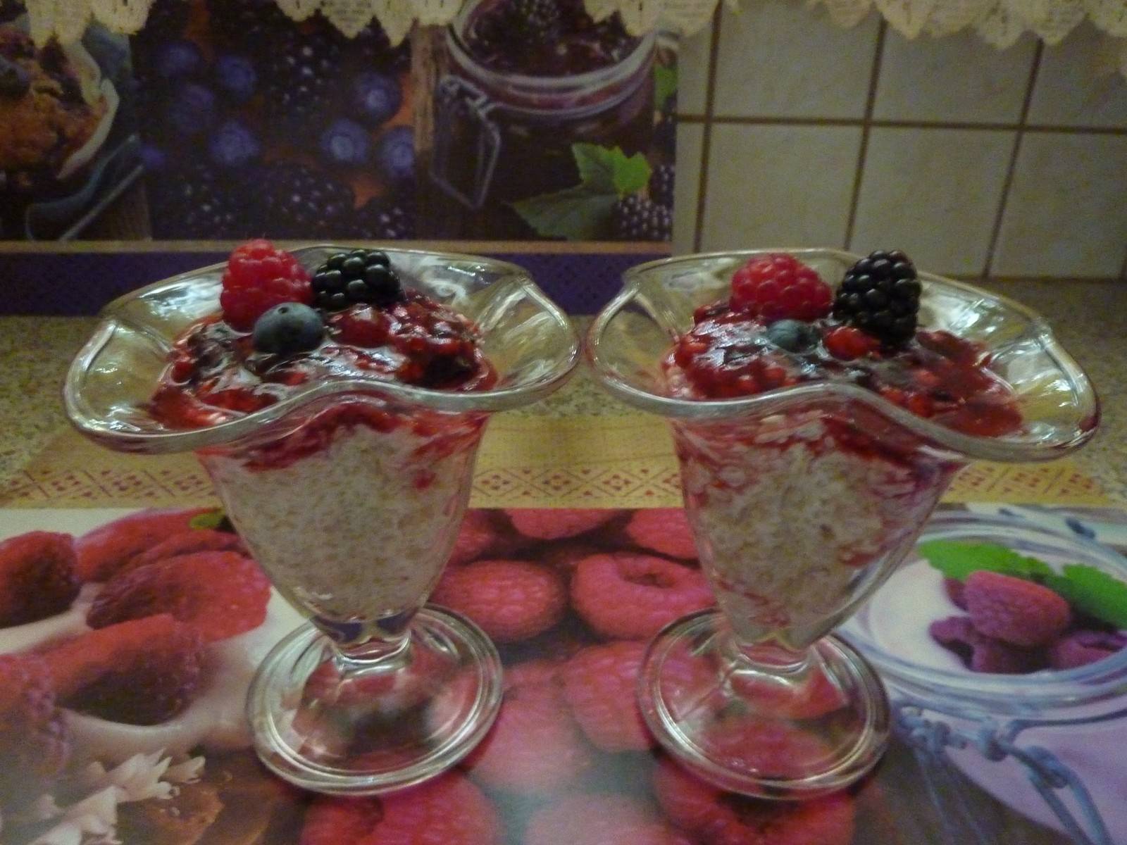 Bulgur-Dessert mit Beeren Rezept - ichkoche.at